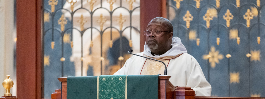 "The Eucharistic Lord free us from the shackles of sin" | Diocese of ...